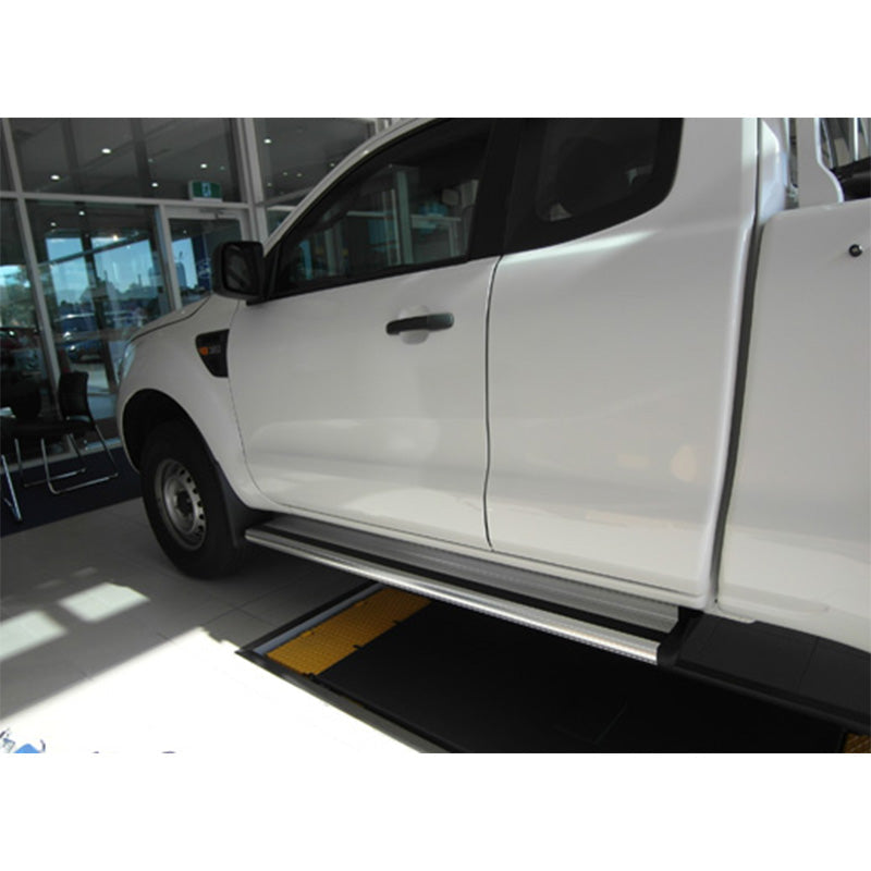 Side Steps Hummer H3 2008-On Stepboards – Motoquipe New Zealand